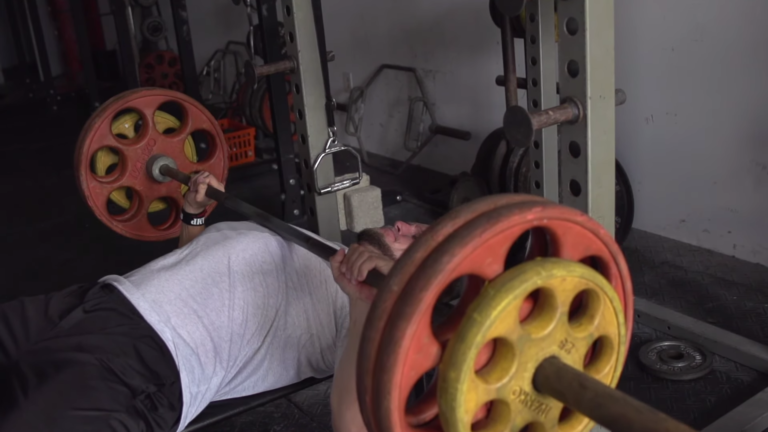 4 Tips for 225 Pound Bench Press - Overtime Athletes Blog