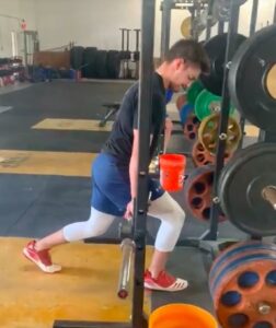 Bodyweight Isometric Split Squat For Athleticism - Overtime Athletes Blog